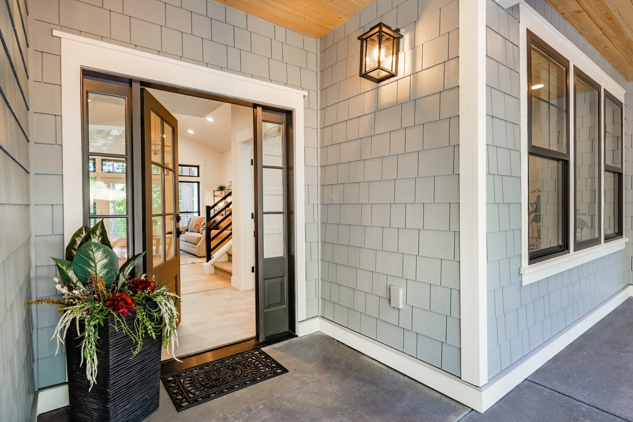 Quality Entry Doors in Salt Lake City | Peach Building