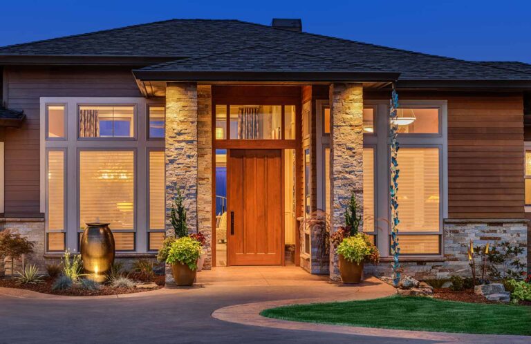 Quality Entry Doors in Salt Lake City | Peach Building